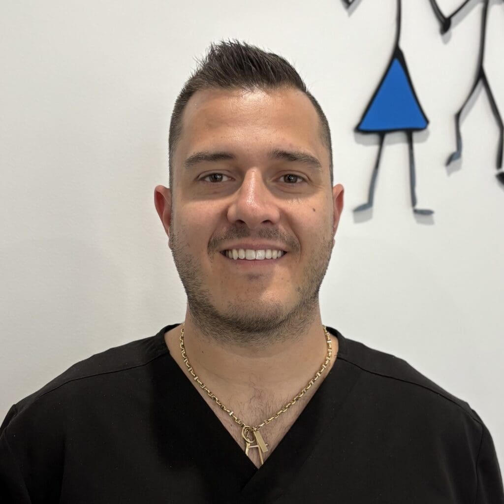 Dr Andrew Manov - Family Dental Clinic Royston Park